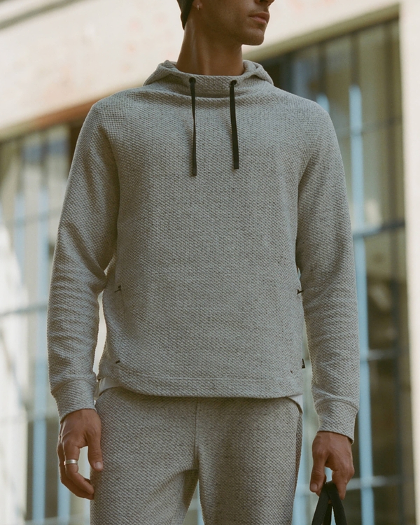 Workout Clothes for Men: Men's Activewear | Abercrombie & Fitch