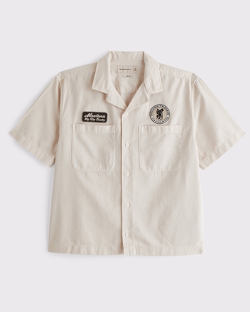 Men's Short-Sleeve Cropped Graphic Workwear Button-Up Shirt | Men's ...