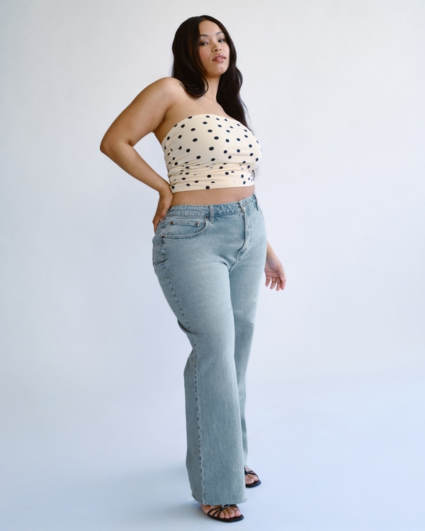 Women's Curvy Jeans & Denim | Abercrombie & Fitch Women's Curvy Jeans & Denim | Abercrombie & Fitch