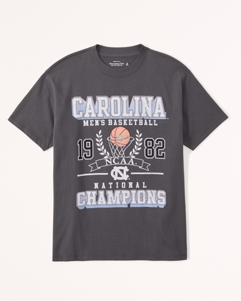 Women's Oversized Boyfriend UNC College Graphic Tee | Women's Tops ...